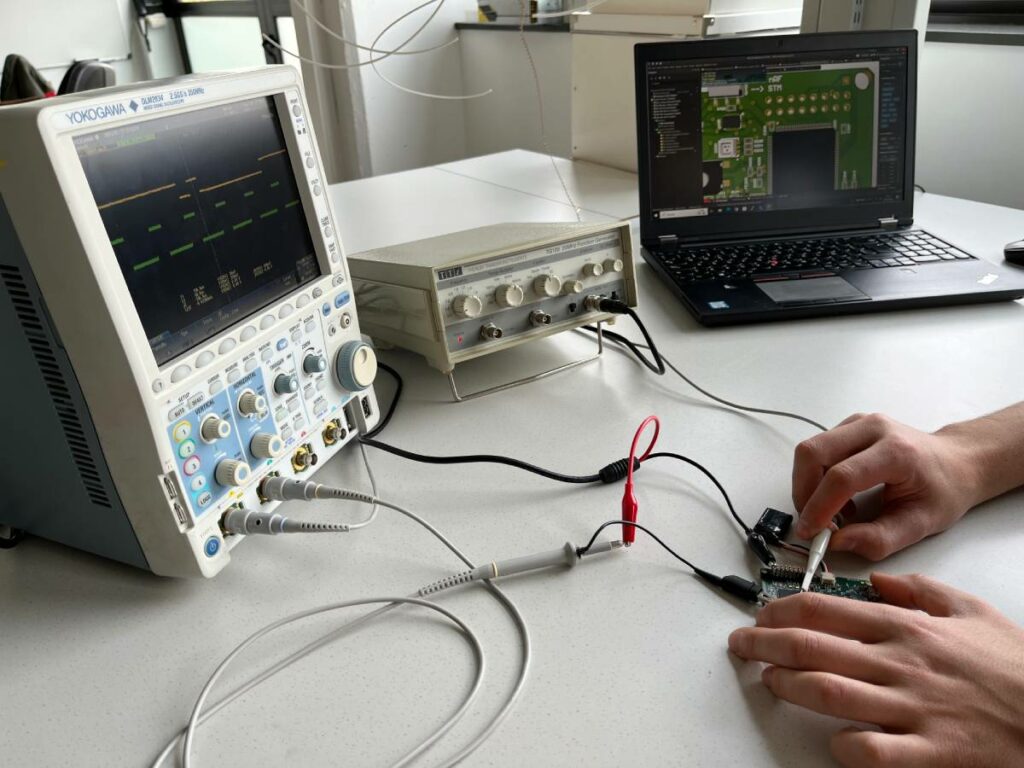 Luminescence spectroscopy testing - Eurecat Labs