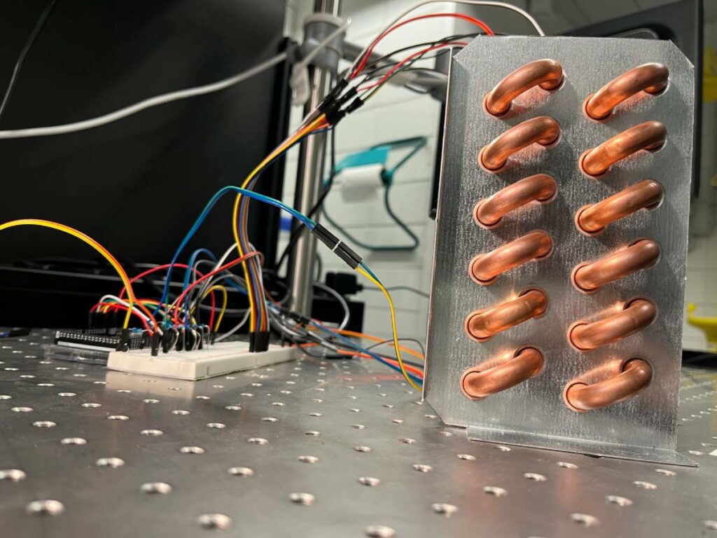 Development of prototypes in the Optics and Photonics Laboratory - Eurecat Labs