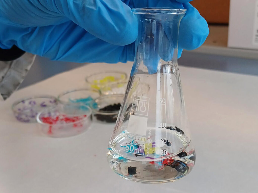 Microplastics analysis - Eurecat Labs